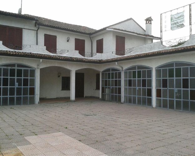Vendita Villa Villanova Del Sillaro | Chicercacasa.it Vendita Villa Villanova Del Sillaro | Chicercacasa.it