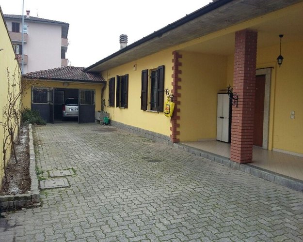 Vendita Villa Villanova Del Sillaro | Chicercacasa.it Vendita Villa Villanova Del Sillaro | Chicercacasa.it
